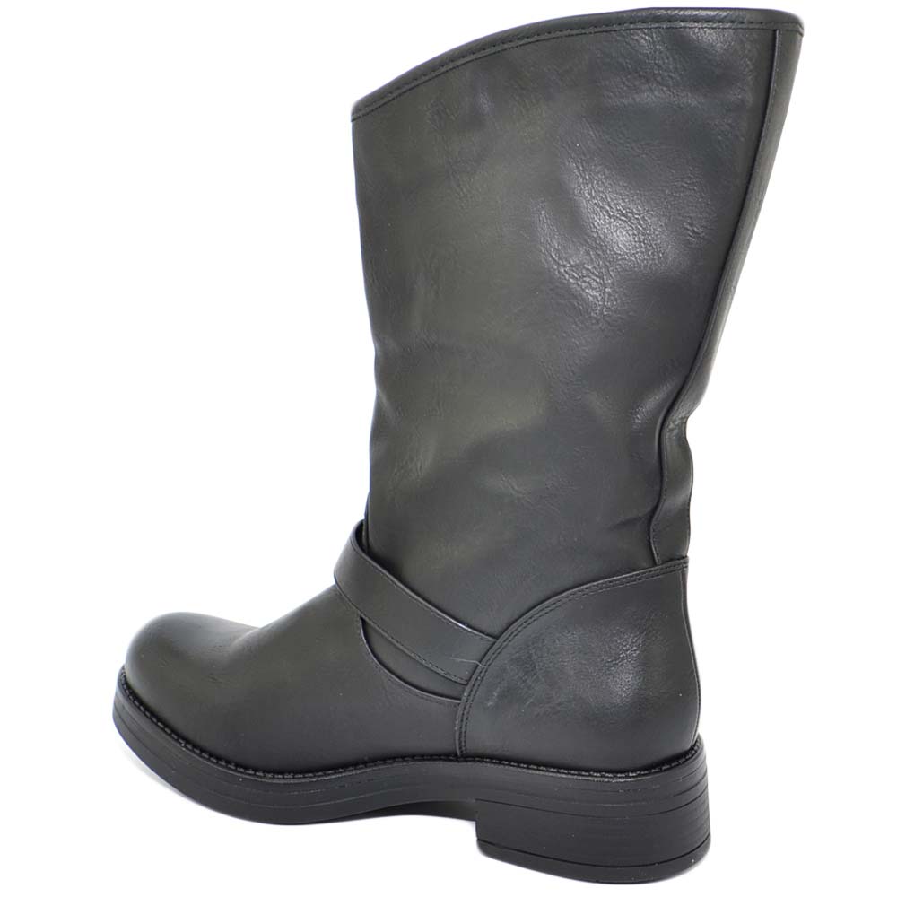 Stivale biker donna nero altezza polpaccio con collo asimmetrico e ...